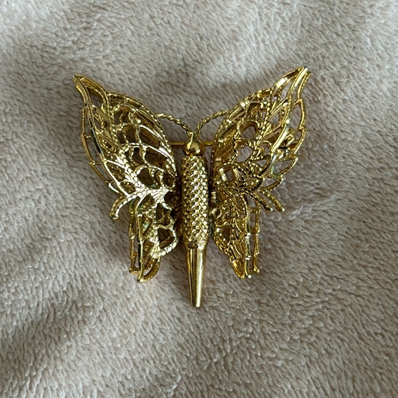 Monet | Jewelry | Vintage Monet Butterfly Pin Brooch | Poshmark